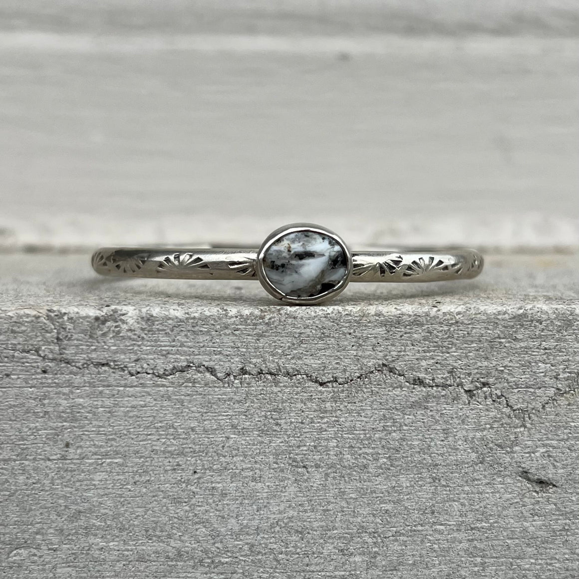 Swaying Grass Silver